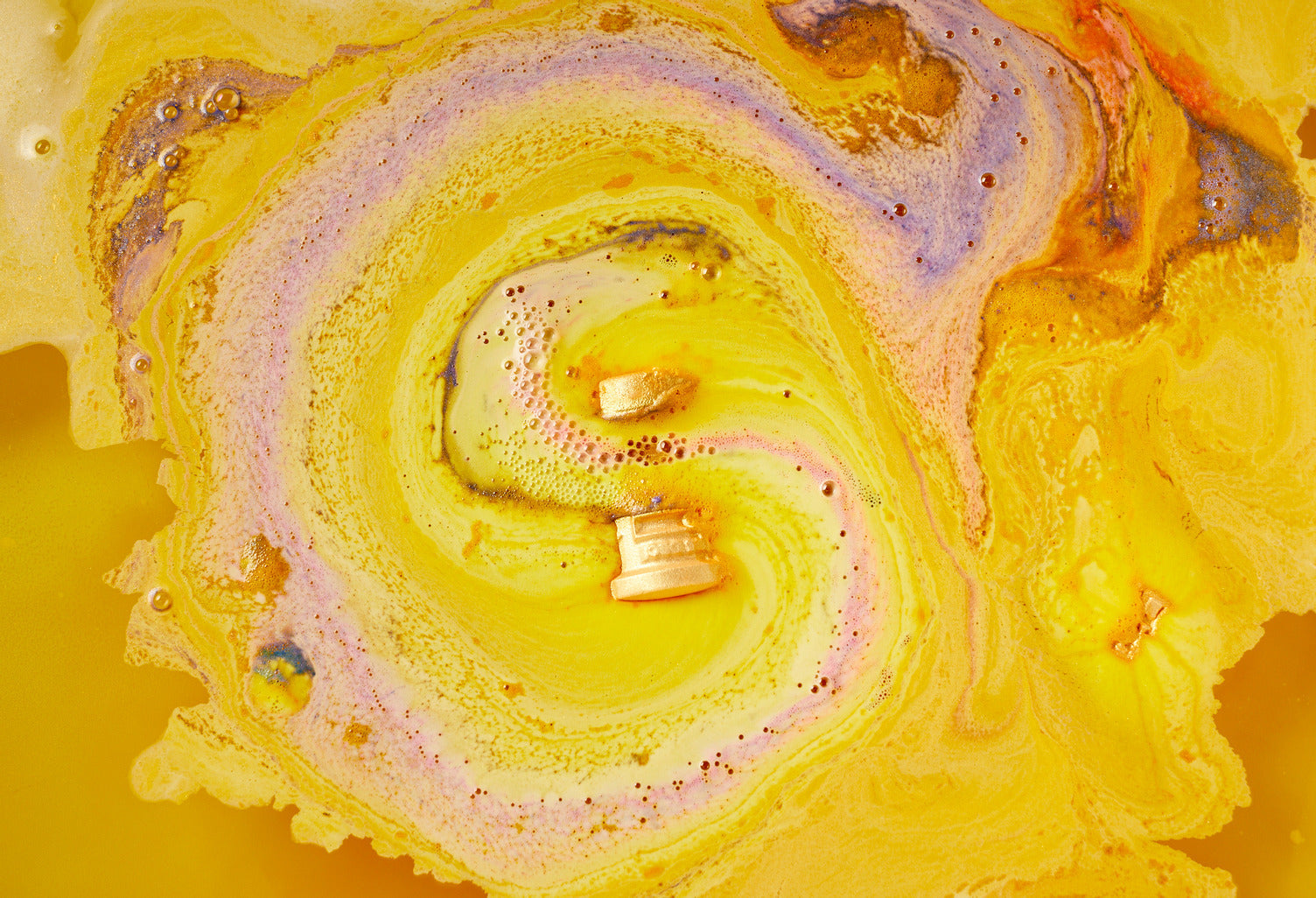Festive Bathing: scent-sational baths for every taste – Lush South Africa