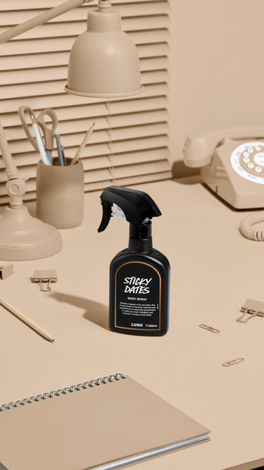 Sticky Dates | Body Spray – Lush South Africa